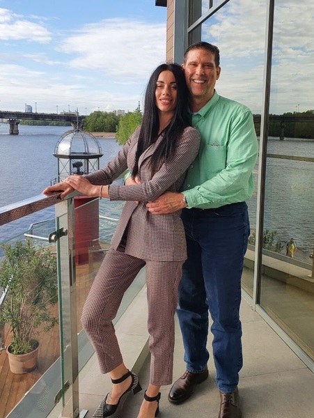 Dream Singles is the Premier International Dating Site With The Most ...